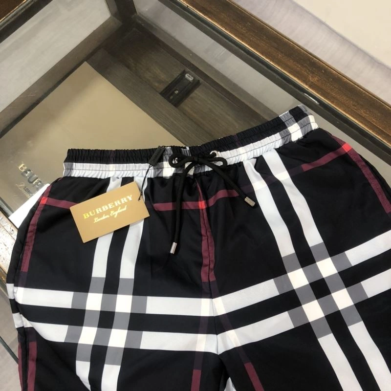 Bargain Burberry Short Pants