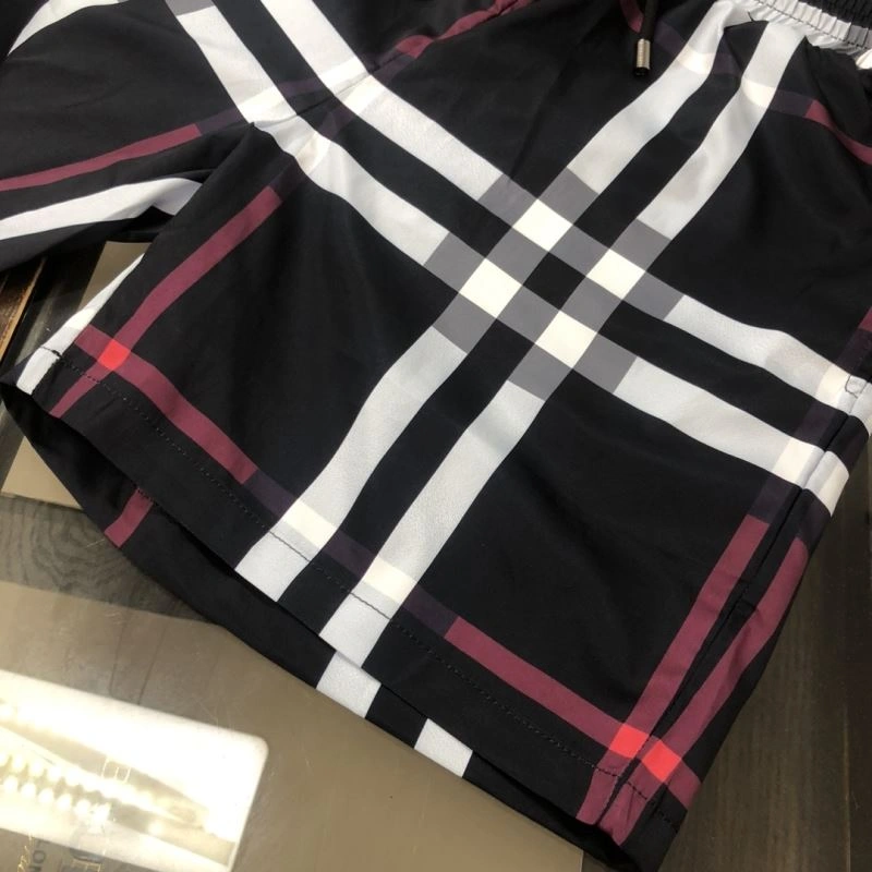 Bargain Burberry Short Pants