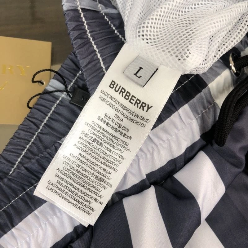 Accurate model Burberry Short Pants