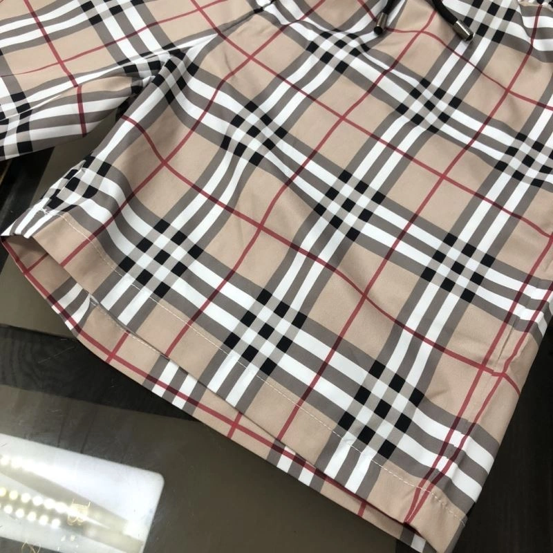 Accurate model Burberry Short Pants