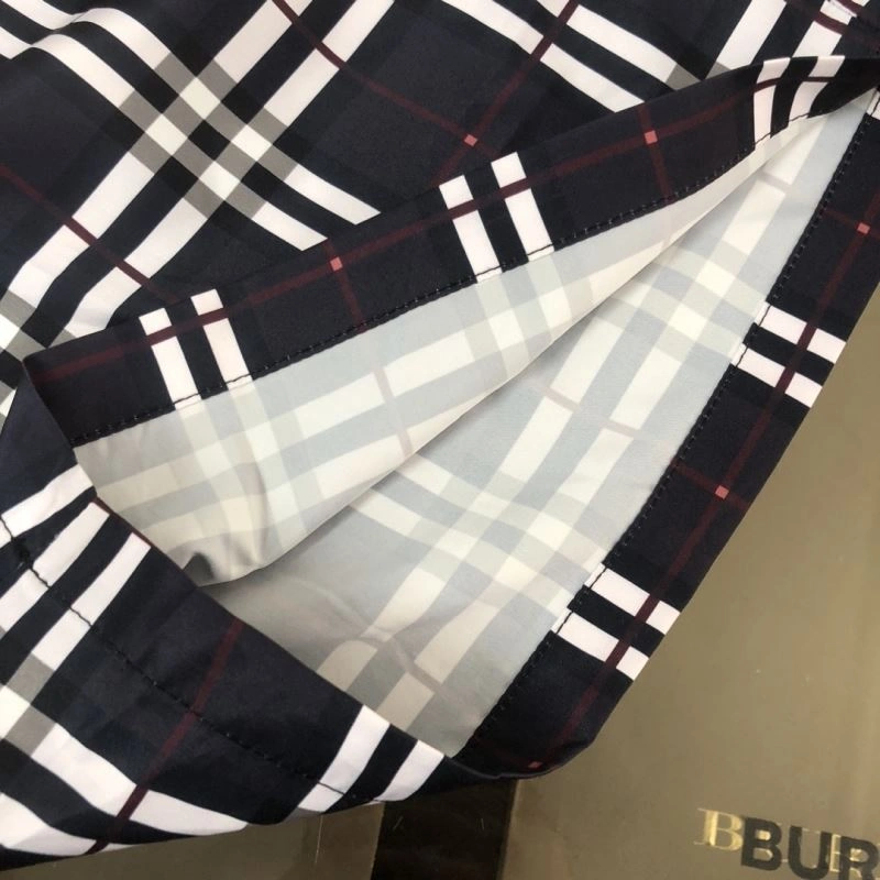 Indistinguishable Burberry Short Pants