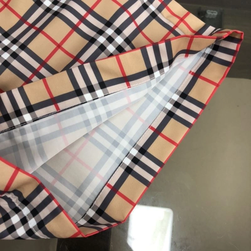Value-priced Burberry Short Pants