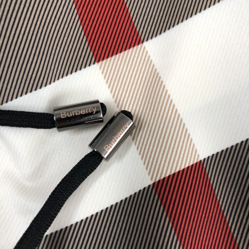 Brand-original Burberry Short Pants
