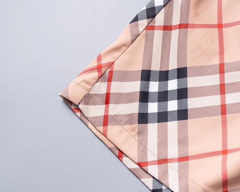 Factory-made Burberry Short Pants