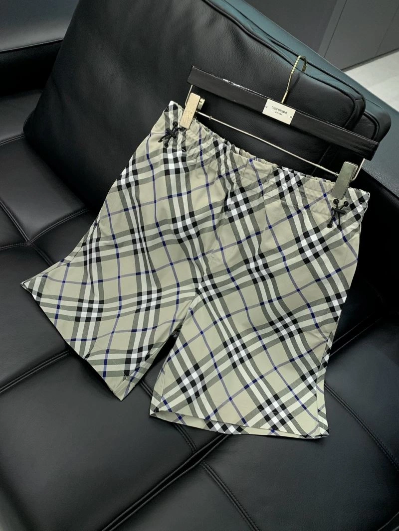 Indistinguishable Burberry Short Pants