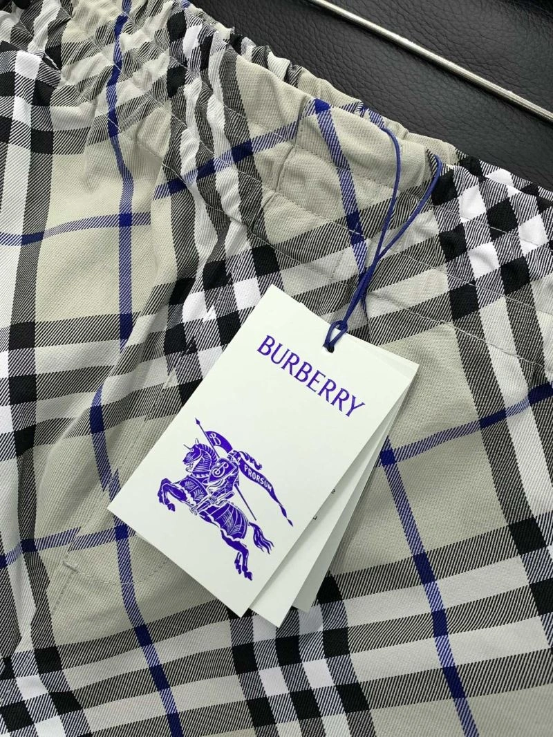 Indistinguishable Burberry Short Pants