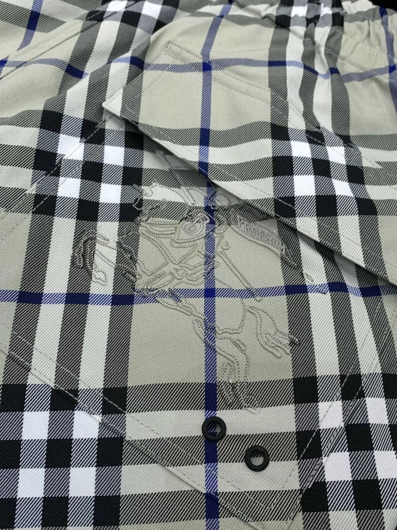 Indistinguishable Burberry Short Pants