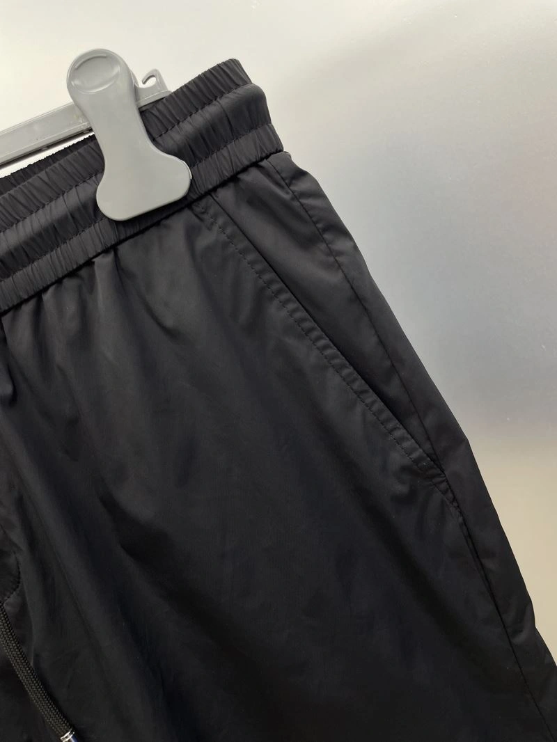 Bargain Burberry Short Pants