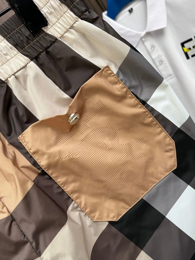 Indistinguishable Burberry Short Pants