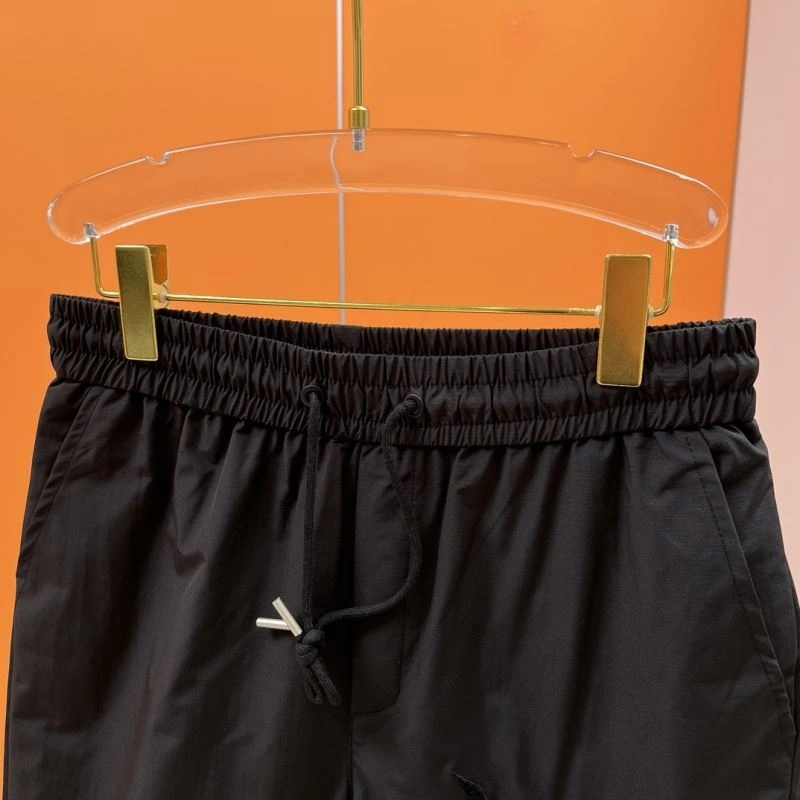 Factory-made Burberry Short Pants
