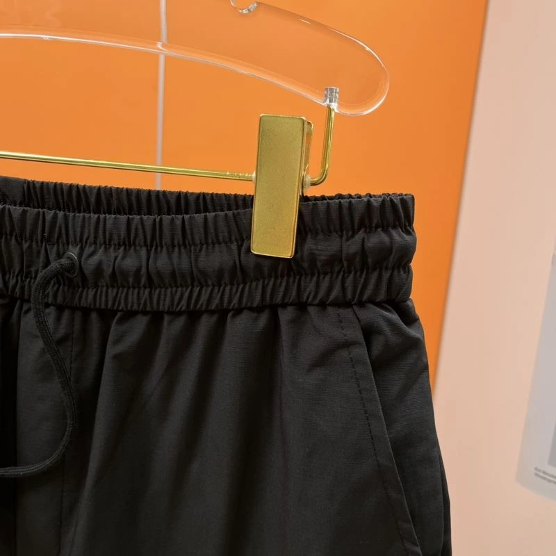 Factory-made Burberry Short Pants