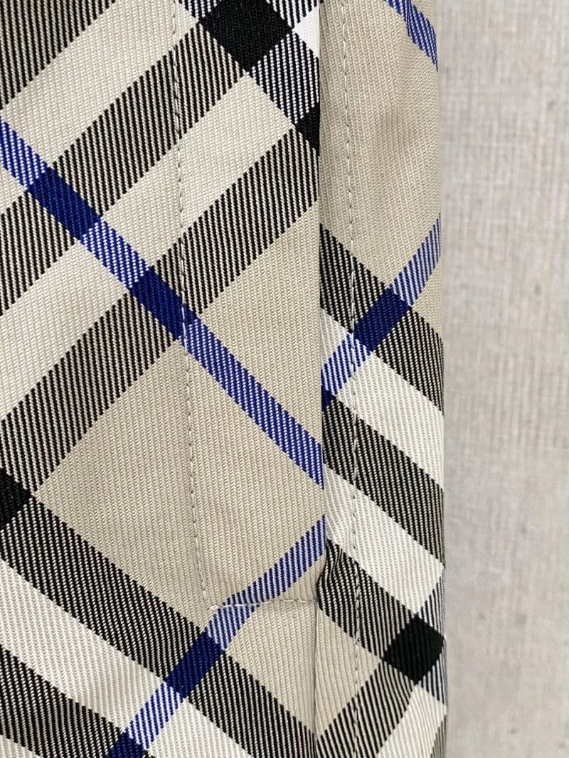 Bargain Burberry Short Pants