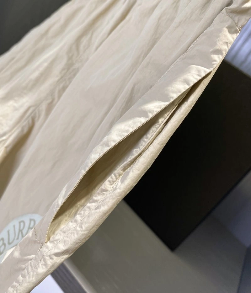 Value-priced Burberry Short Pants