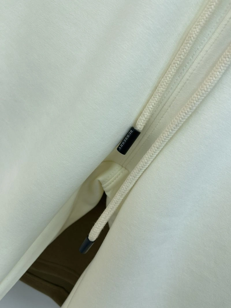 Top match Burberry Short Pants