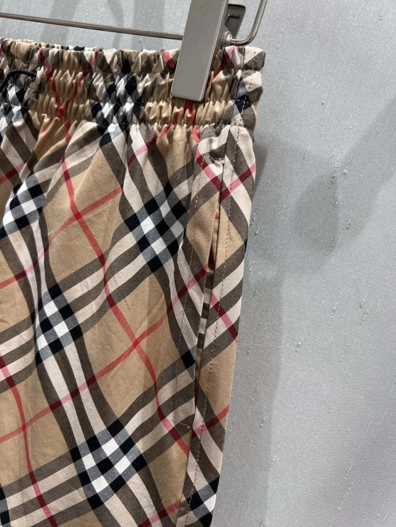 Precise copy Burberry Short Pants