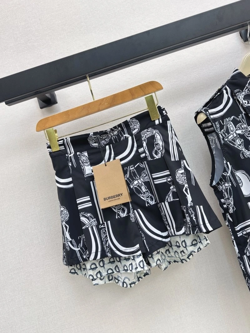 Factory-made Burberry Short Pants