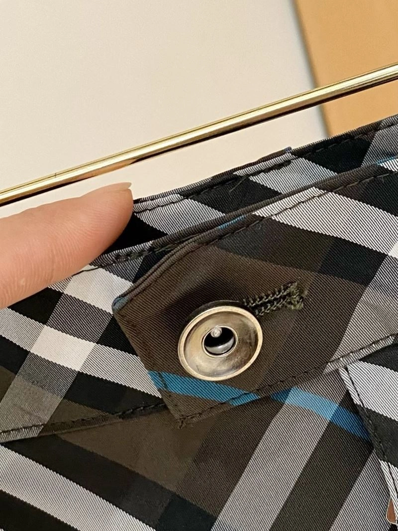 Brand-original Burberry Short Pants