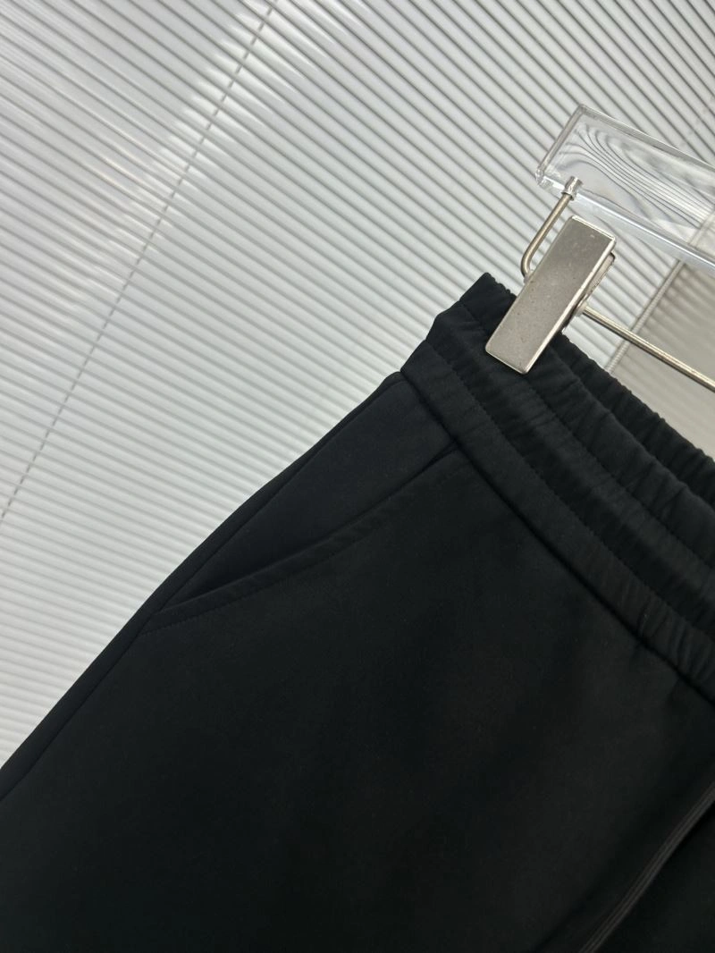 Value-priced Burberry Short Pants