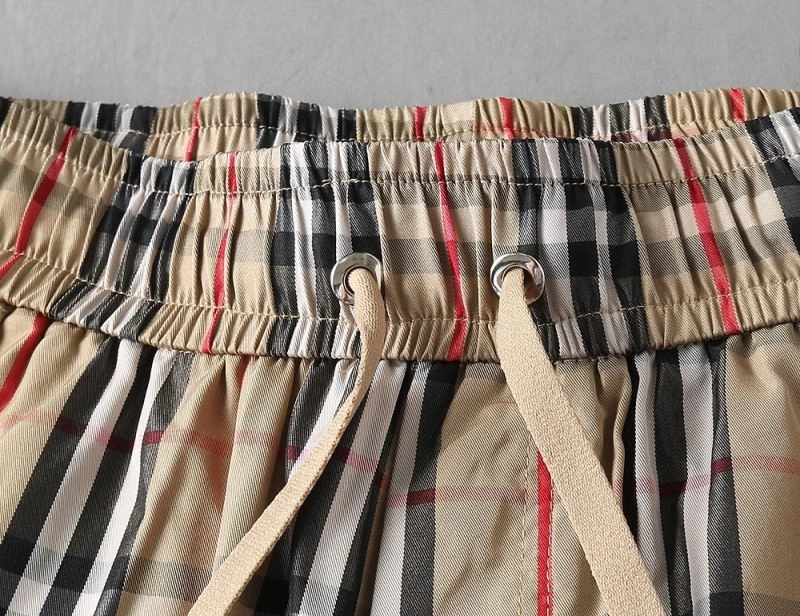 Precise copy Burberry Short Pants