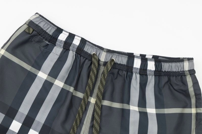 Value-priced Burberry Short Pants