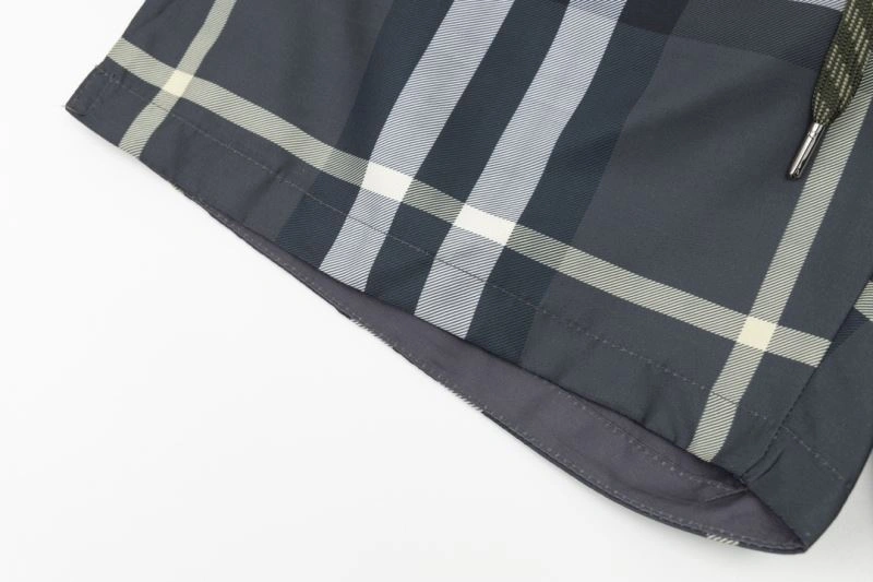 Value-priced Burberry Short Pants