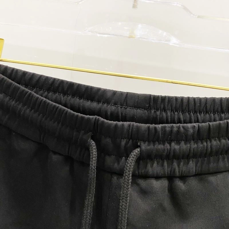 Bargain Burberry Short Pants