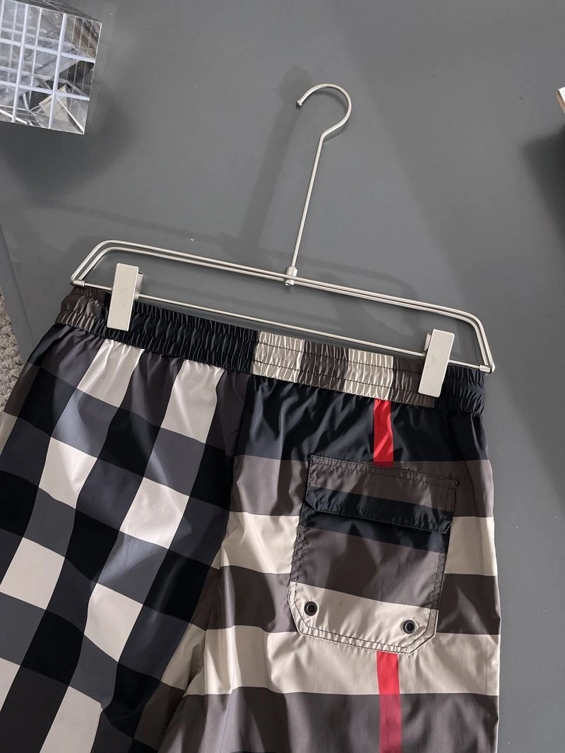 Indistinguishable Burberry Short Pants