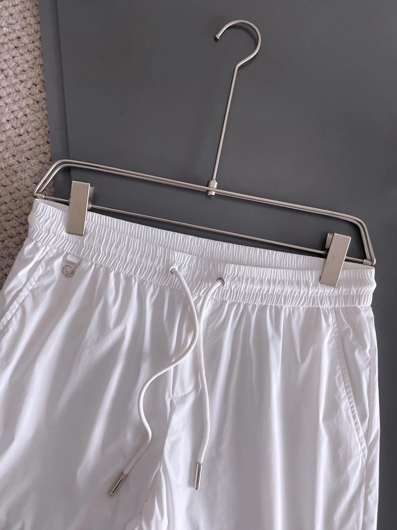 Brand-original Burberry Short Pants