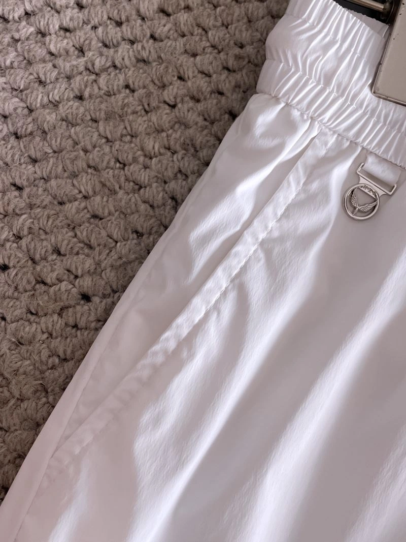 Brand-original Burberry Short Pants