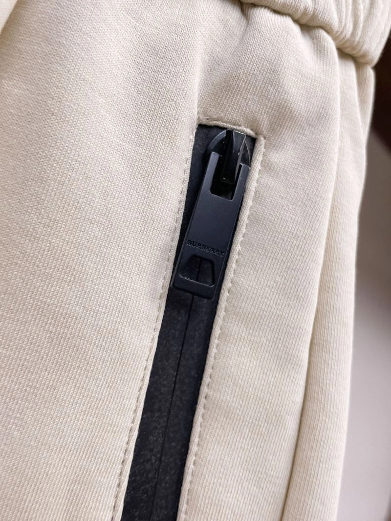 Accurate model Burberry Short Pants