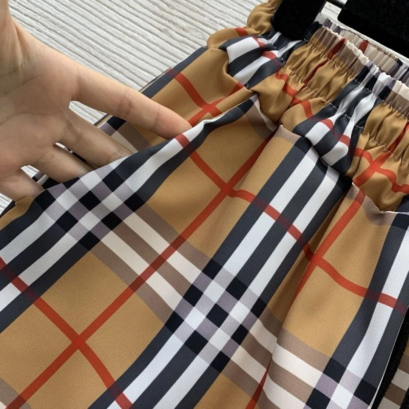 Inexpensive Burberry Short Suits