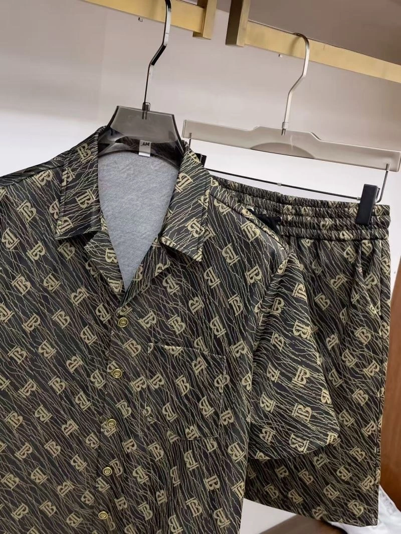 Top match Burberry Short Suits