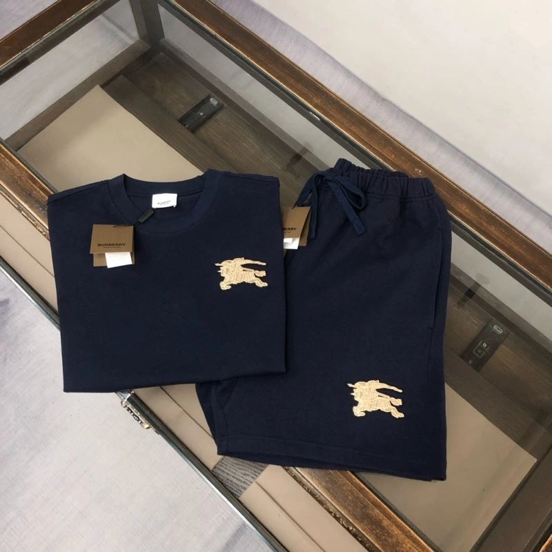 High accuracy Burberry Short Suits