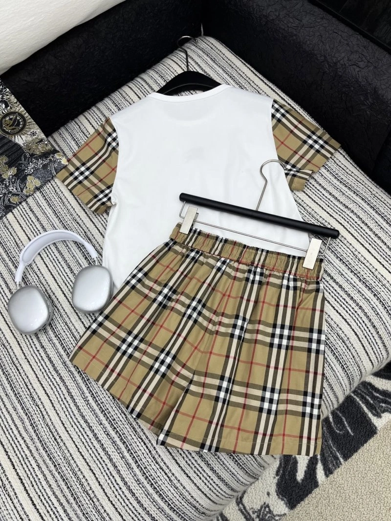 Accurate model Burberry Short Suits