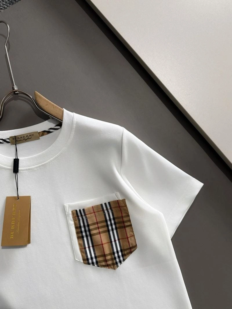 Top mirror Burberry Short Suits
