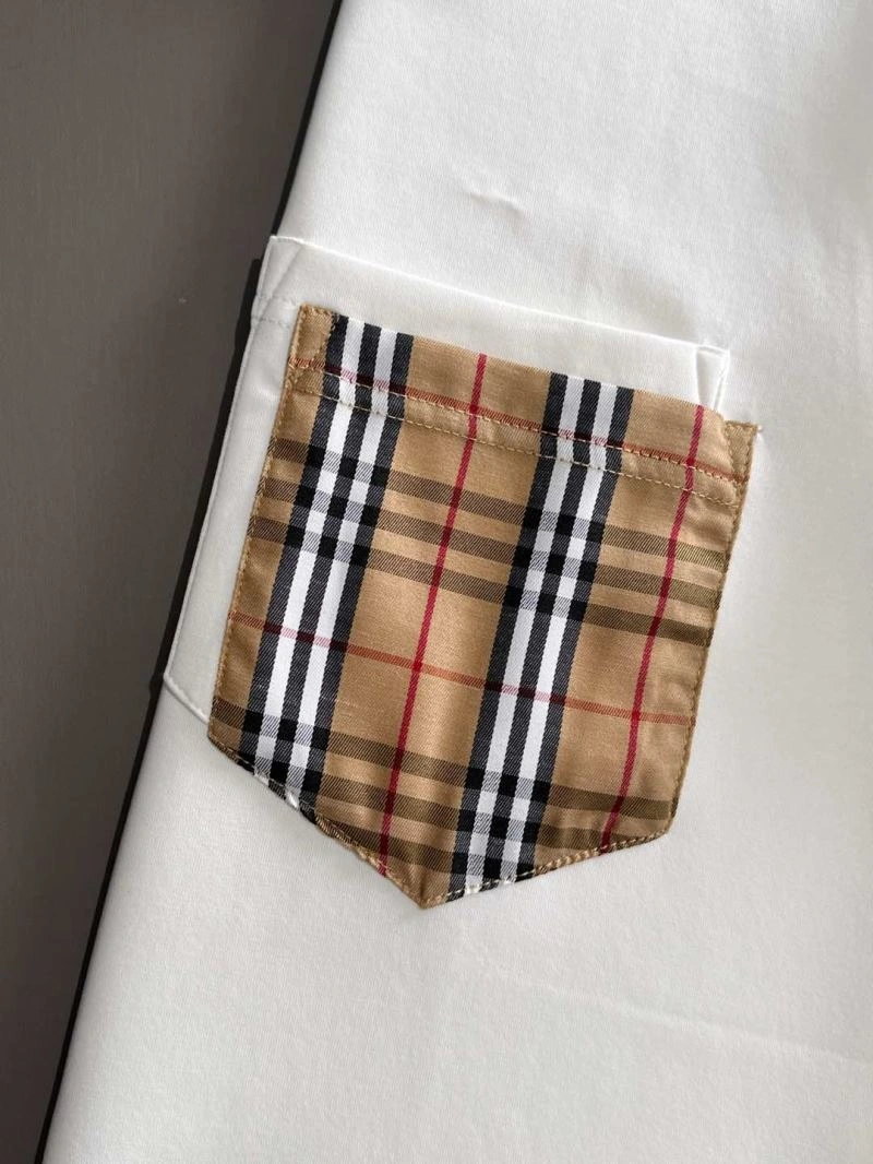 Top mirror Burberry Short Suits