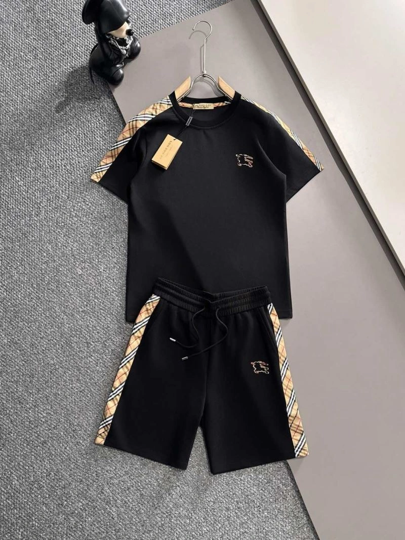 Burberry Short Suits
