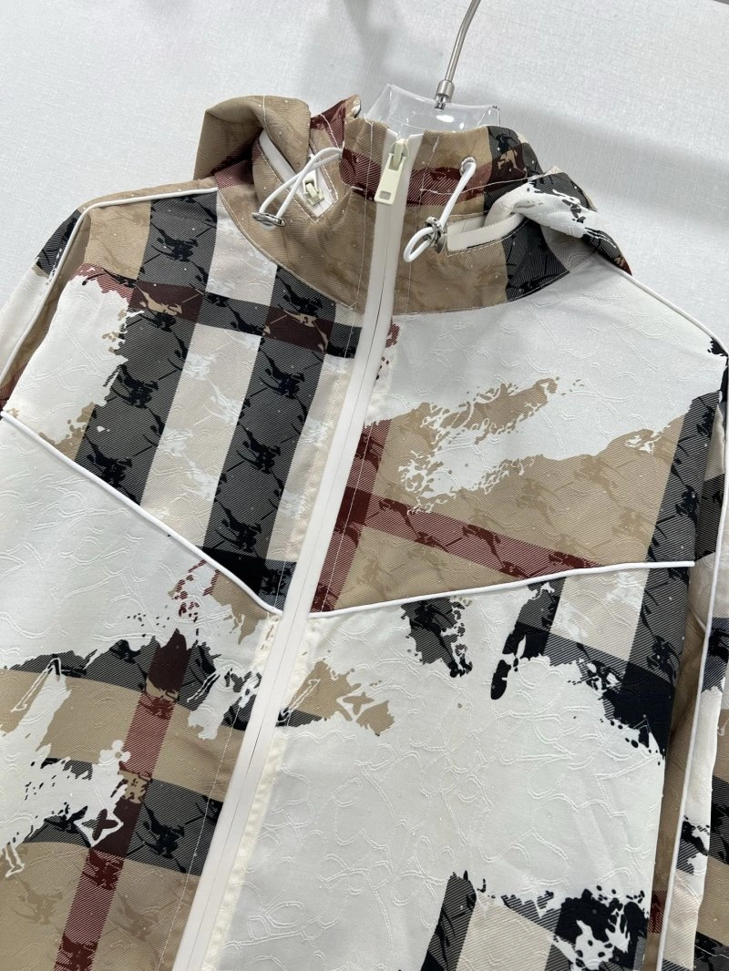Discounted Burberry Short Suits