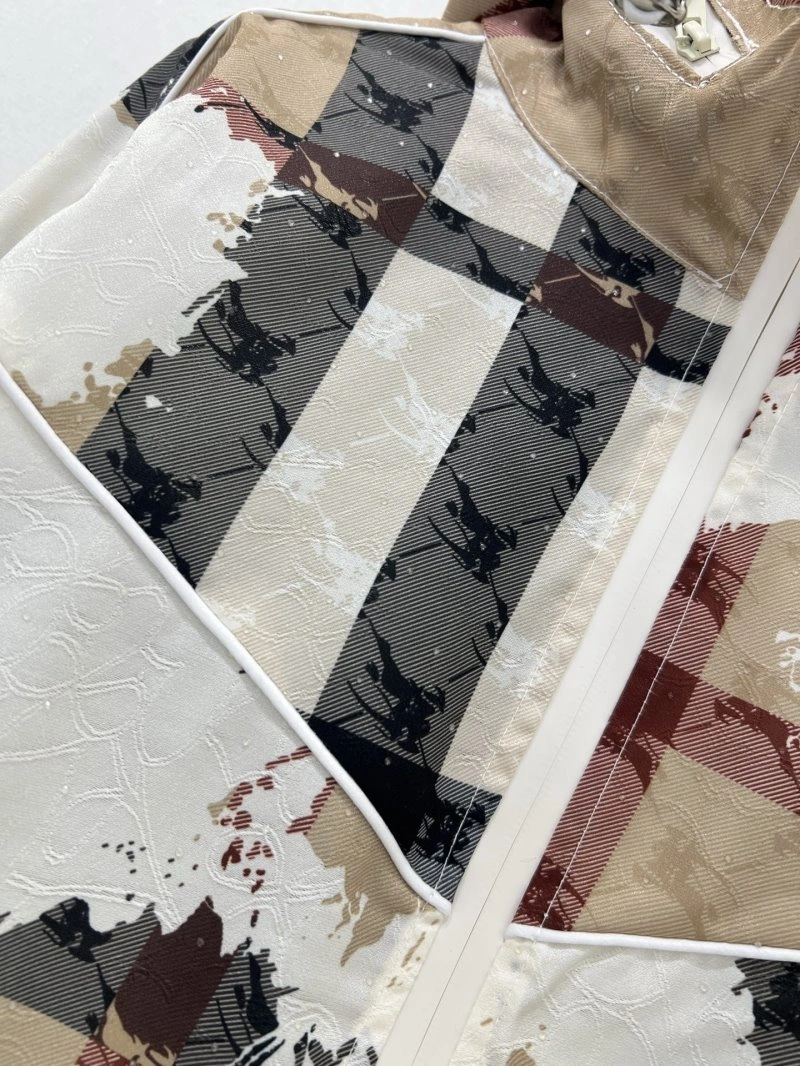 Discounted Burberry Short Suits