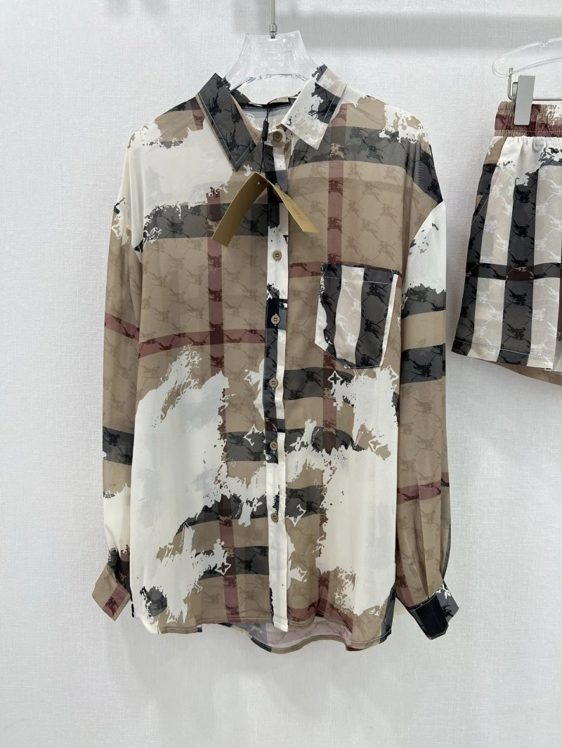 Original Burberry Short Suits