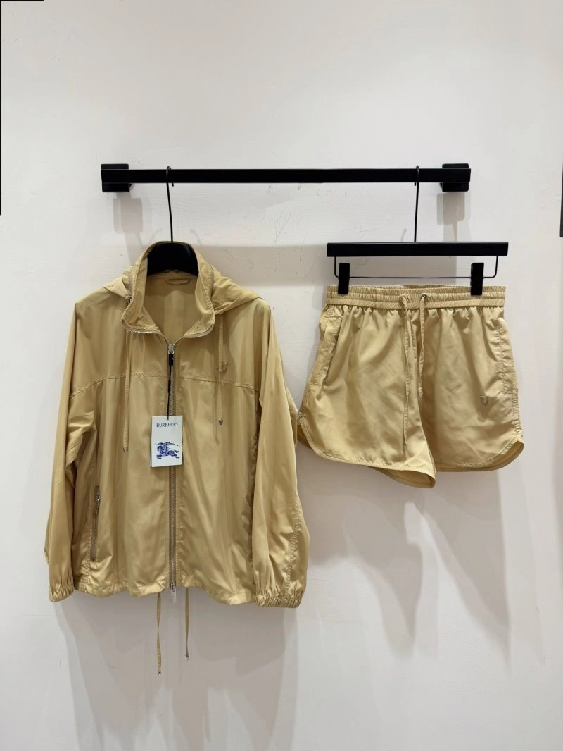 Burberry Short Suits