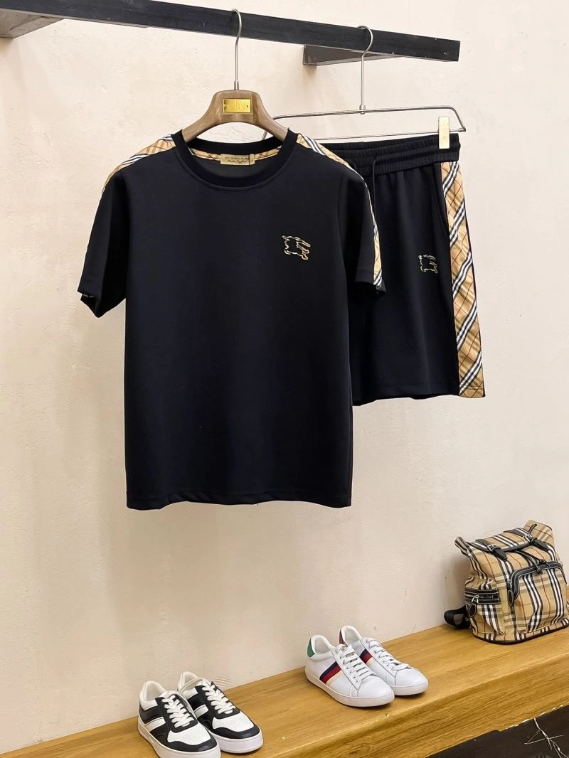 Burberry Short Suits