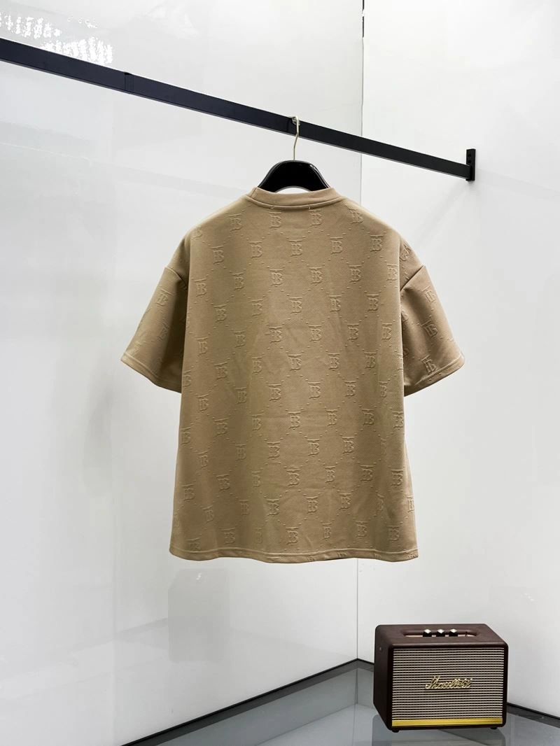 Indistinguishable Burberry Short Suits