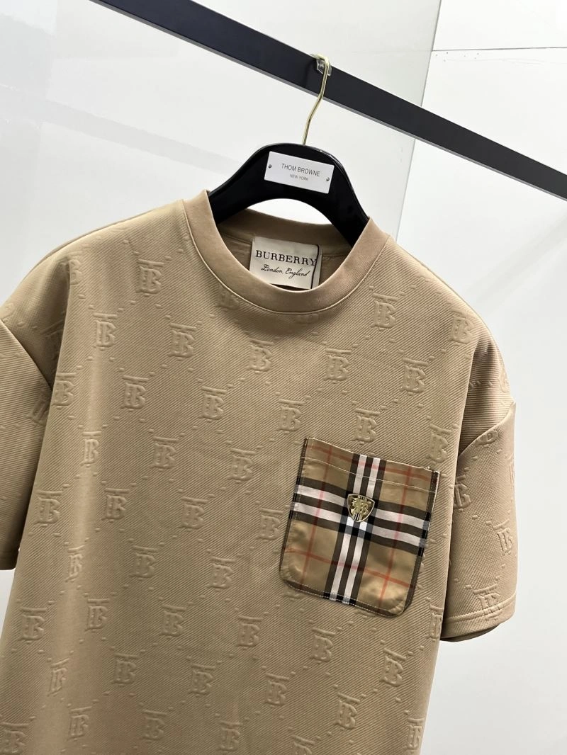 Indistinguishable Burberry Short Suits