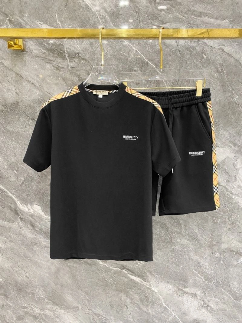 Burberry Short Suits