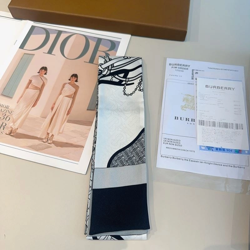 Low-cost Burberry Silk