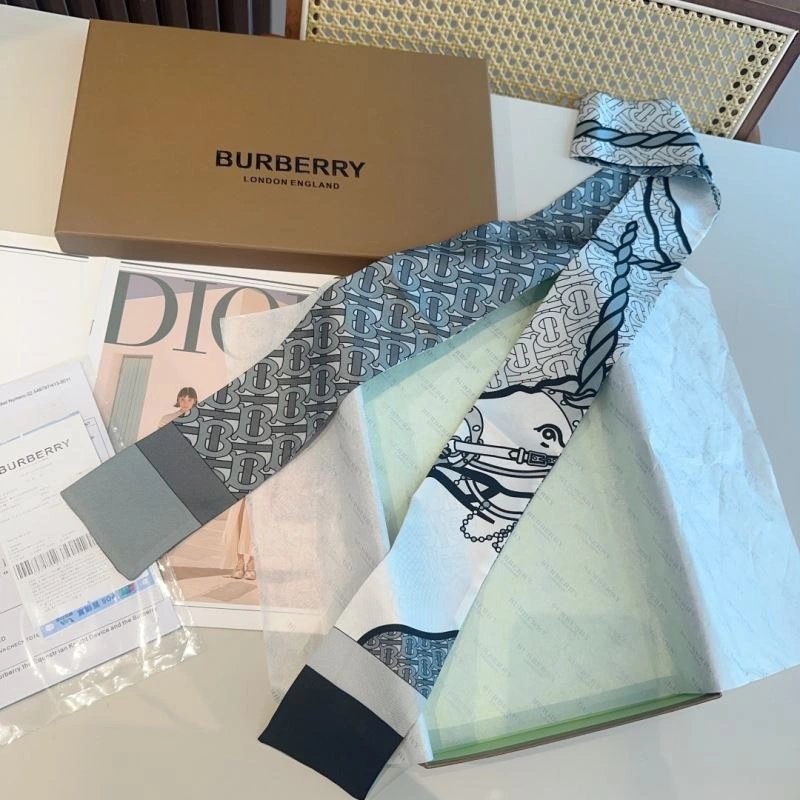 Low-cost Burberry Silk