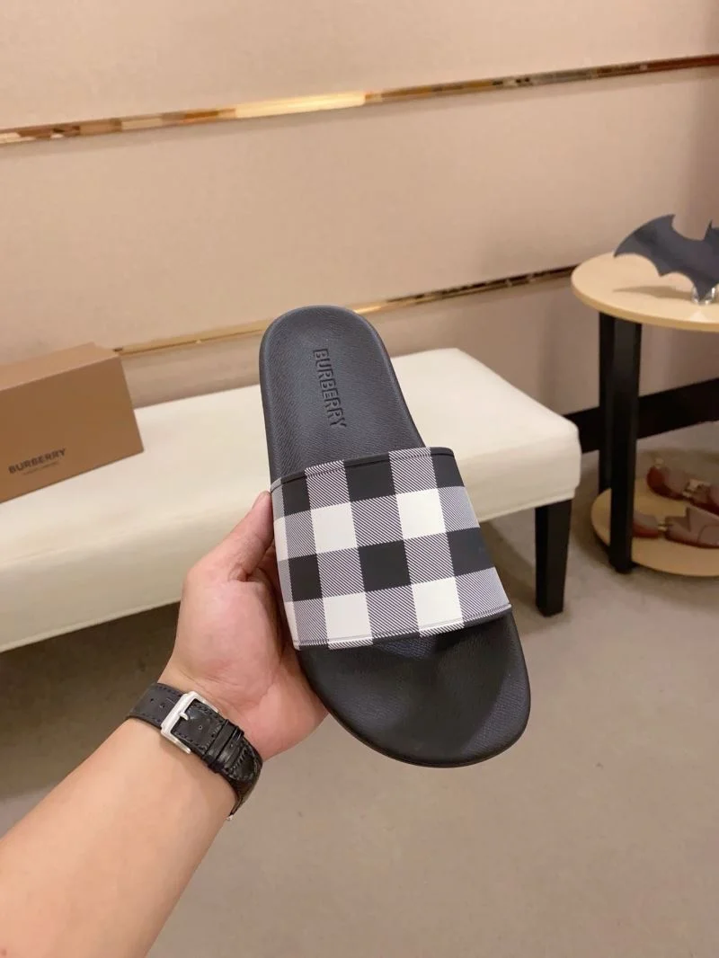 Value-priced Burberry Slippers