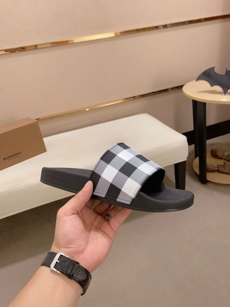 Value-priced Burberry Slippers