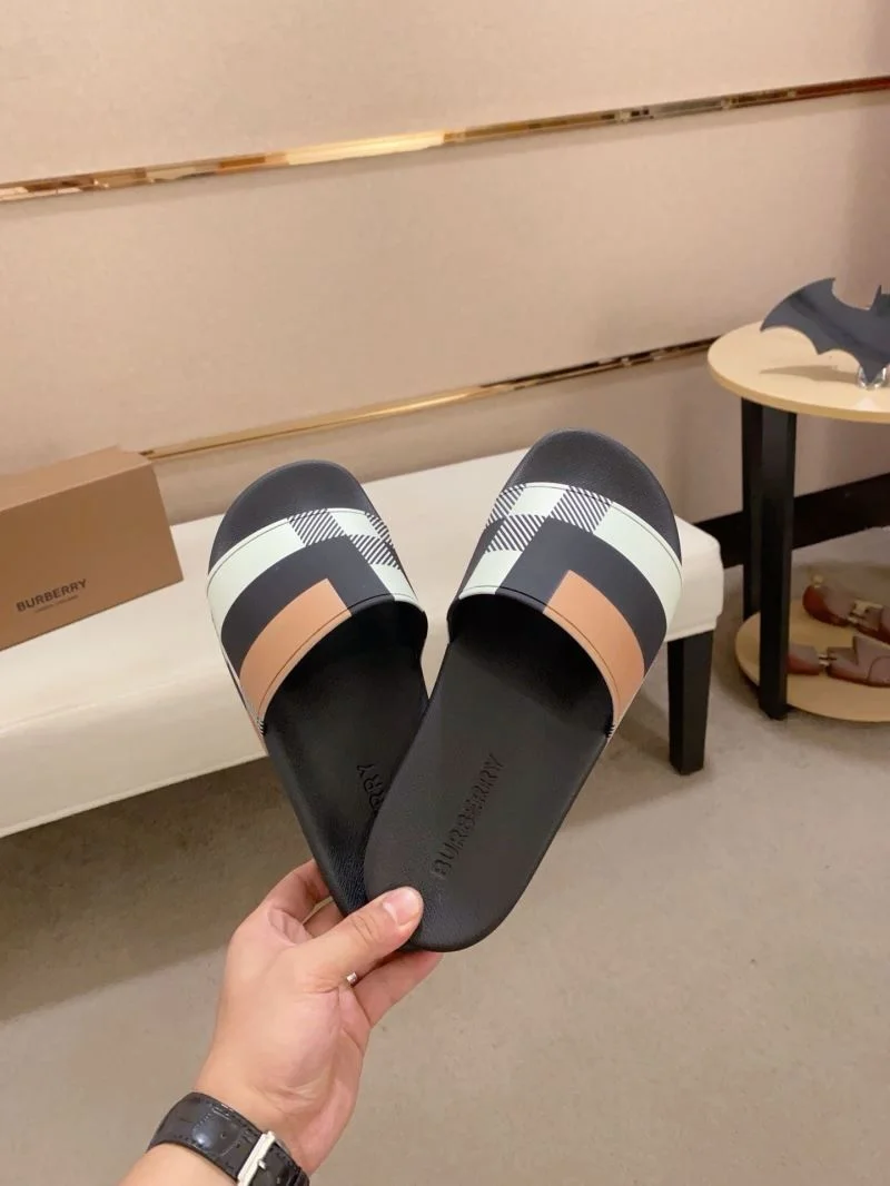 Brand-original Burberry Slippers